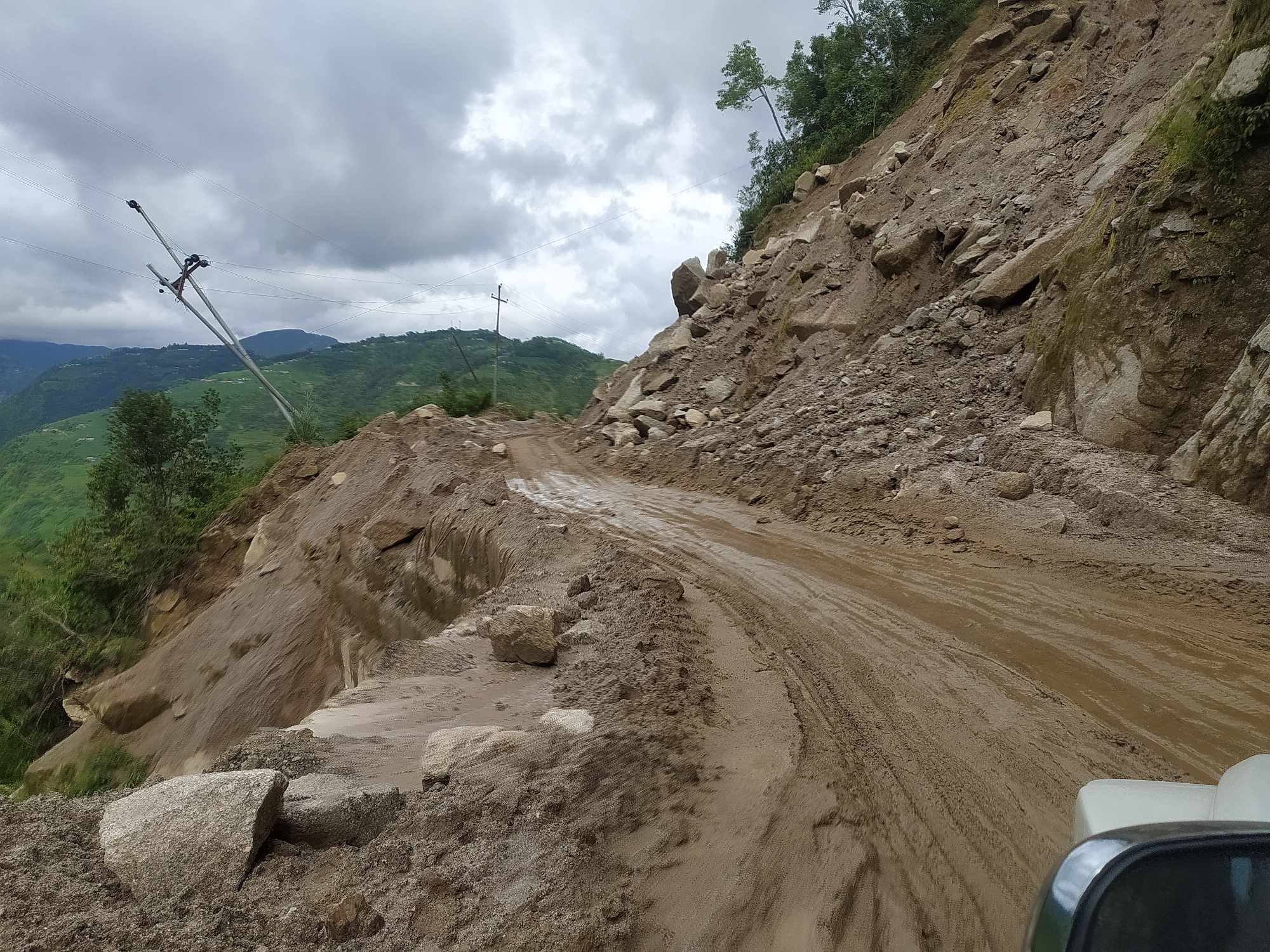 » अवरुद्ध कान्तिलोकपथ एकतर्फि मात्र संचालनमा